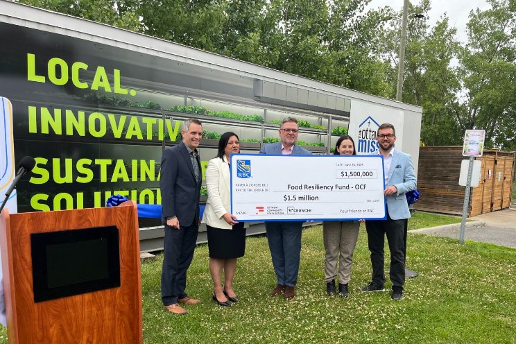 Modular farms to grow greens for Ottawa shelter's expansive food ...